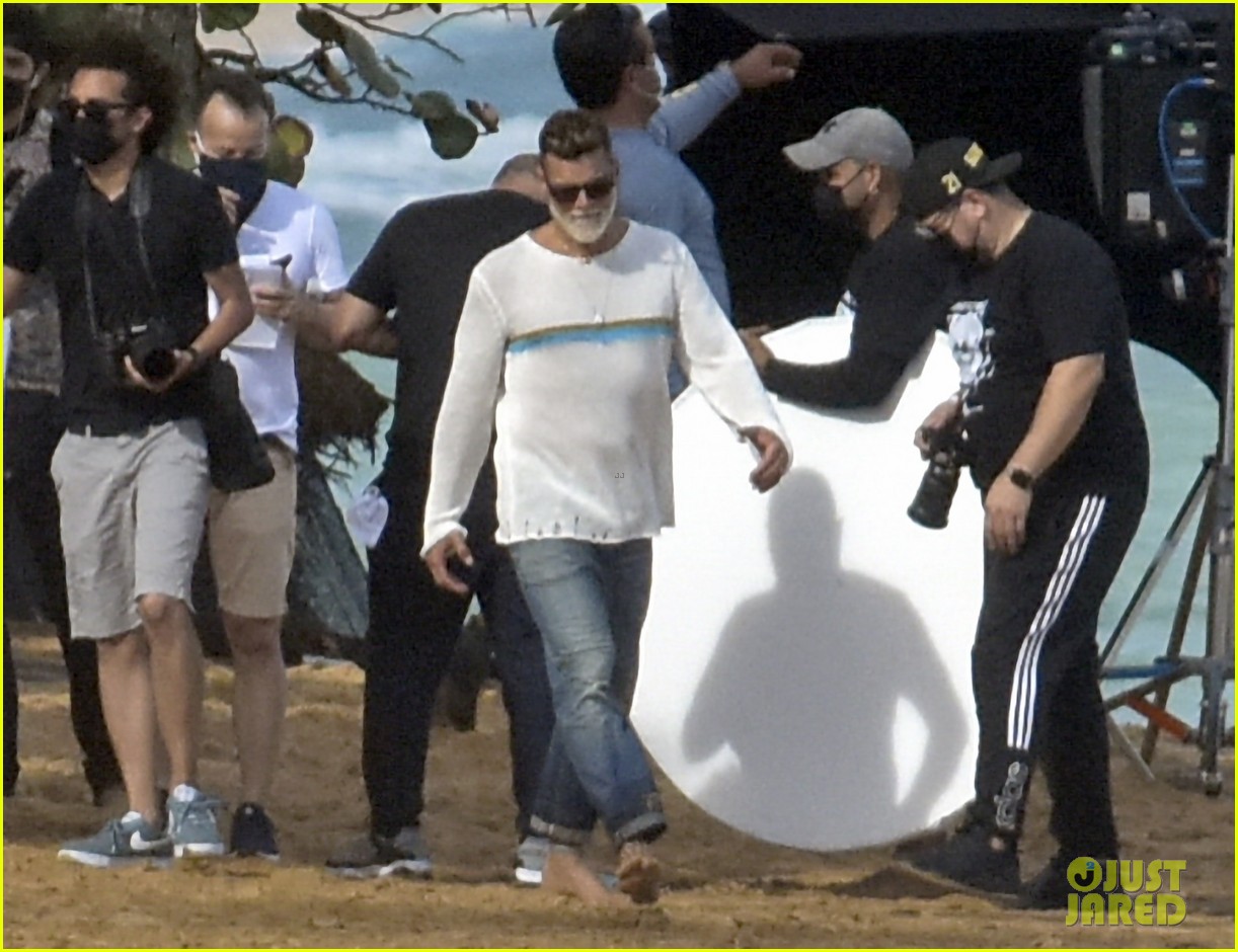 Ricky Martin Shows Off Bleached Beard While Filming New Music Video ...