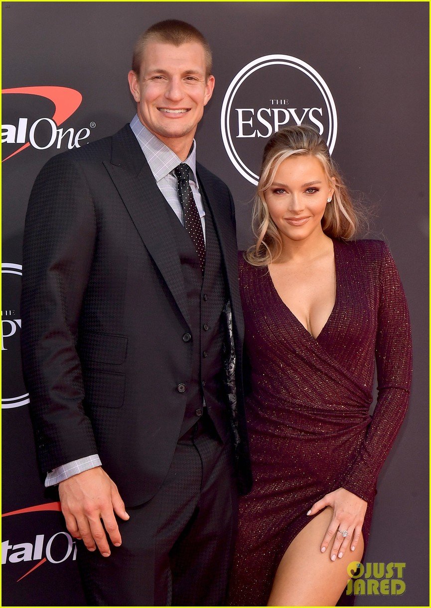 Who Is Rob Gronkowski's Girlfriend? Meet Camille Kostek!: Photo 4522010 ...