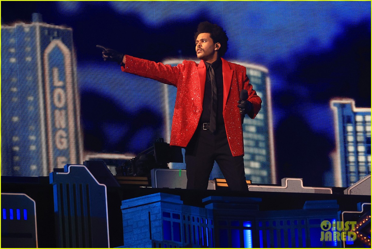 The Weeknd's Super Bowl 2021 Halftime Show Video - Watch Here!: Photo ...