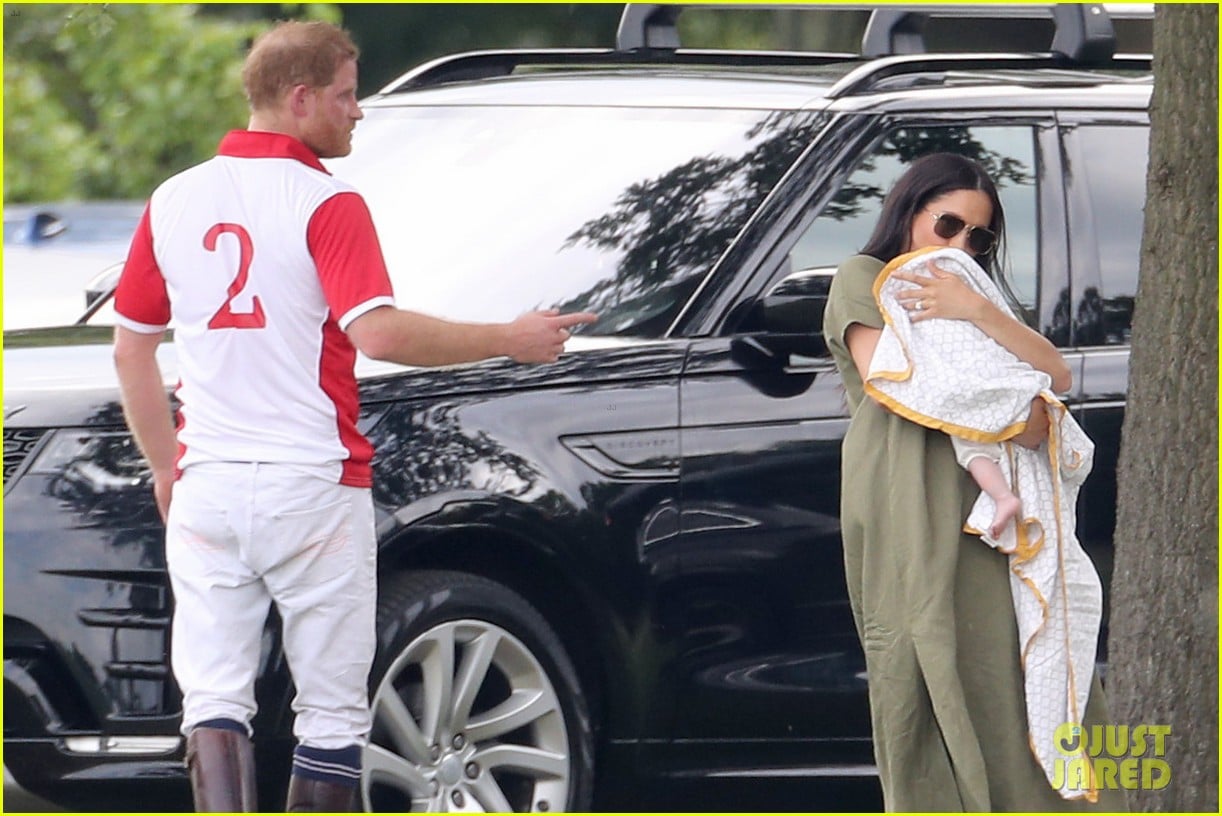 Meghan Markle & Prince Harry's Son Archie - Cute Family Photos!: Photo ...
