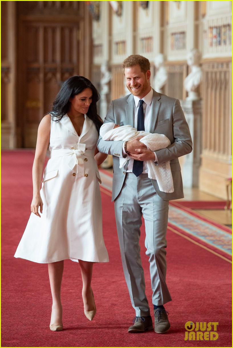 Meghan Markle & Prince Harry's Son Archie - Cute Family Photos!: Photo ...