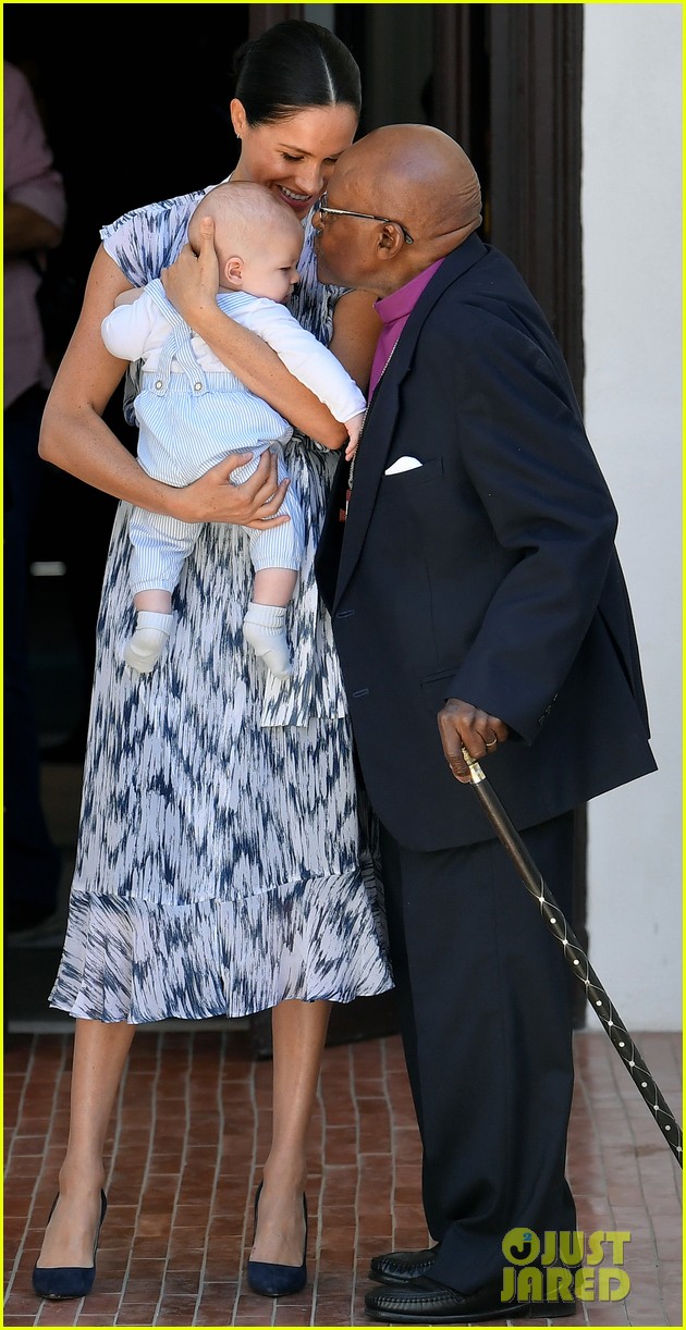 Meghan Markle & Prince Harry's Son Archie - Cute Family Photos!: Photo ...