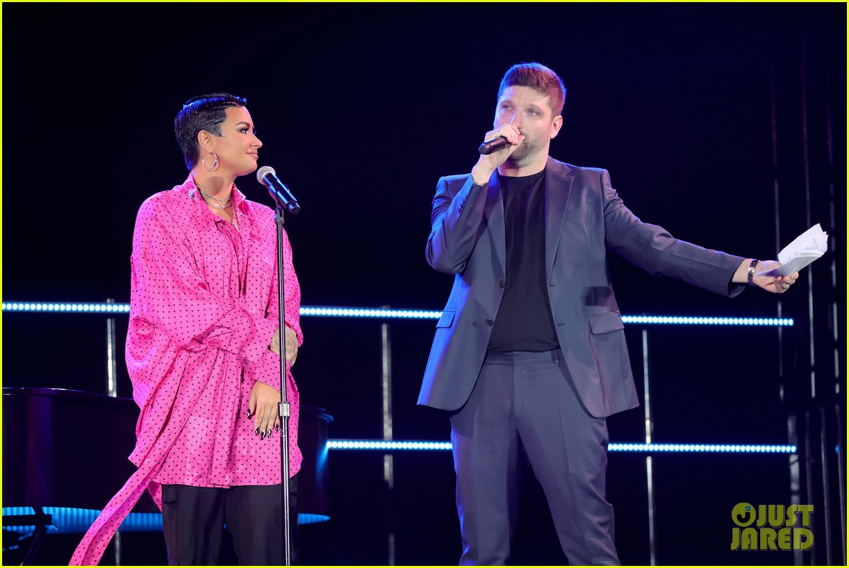 Demi Lovato Performs at 'Dancing With the Devil' YouTube Series ...