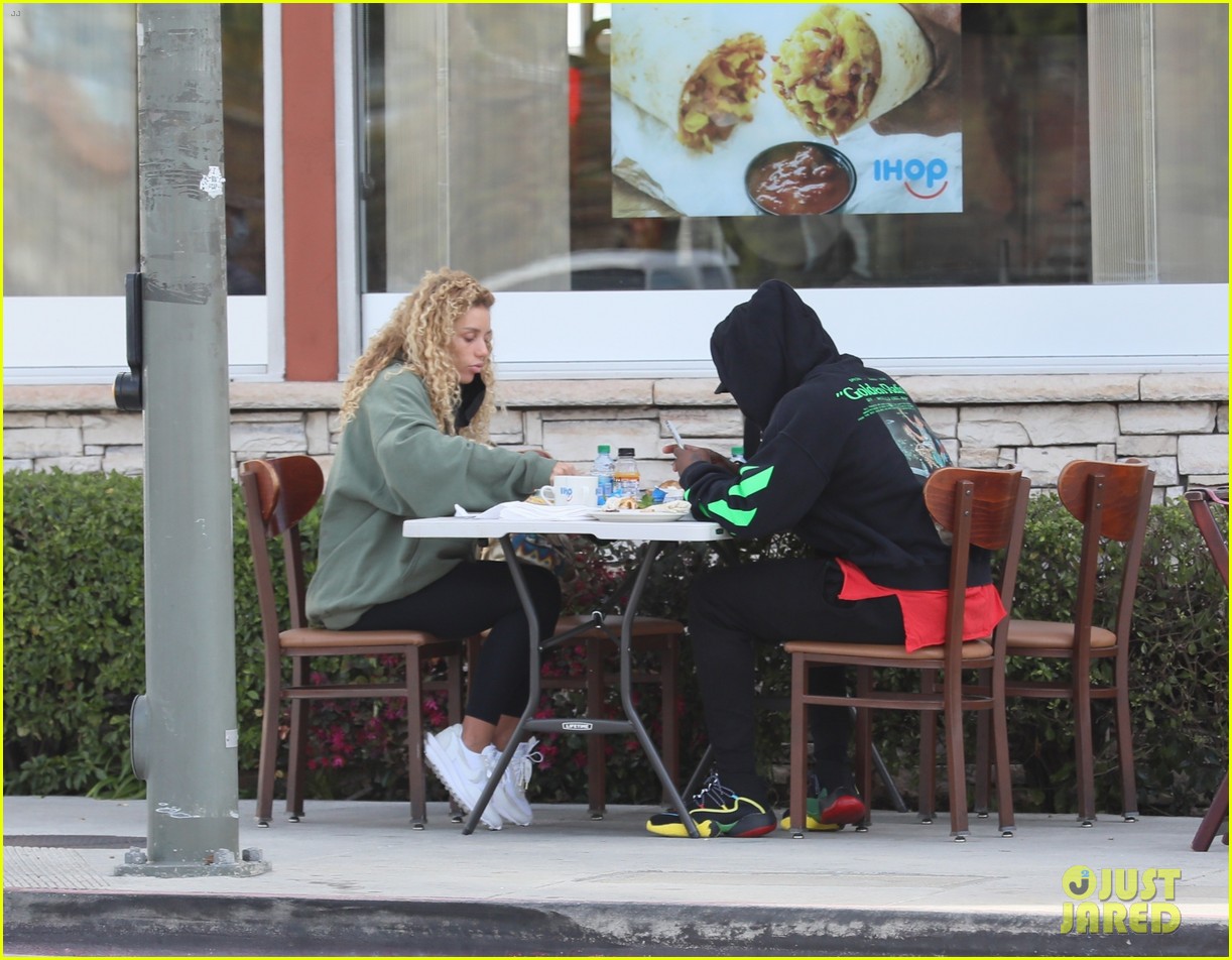 Jason Derulo Expecting First Child With Girlfriend Jena Frumes: Photo ...