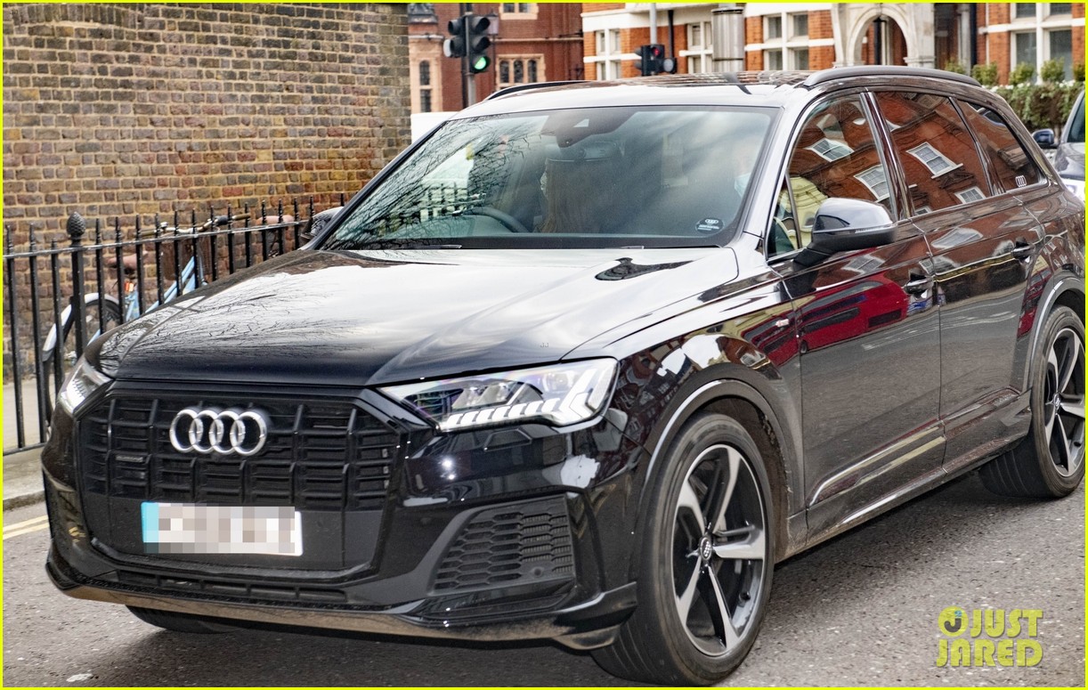 Kate Middleton Photographed After Meghan Markle's Quotes About Her Go ...