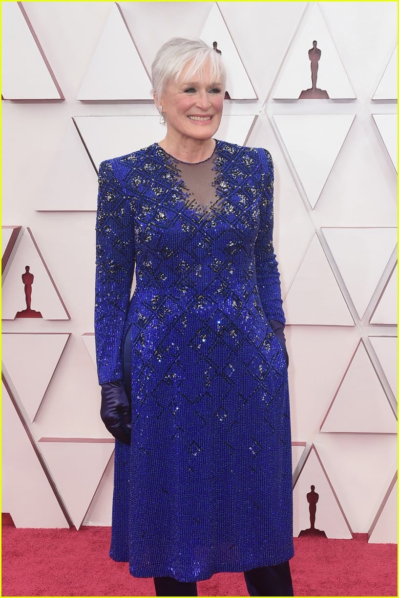 Glenn Close Reveals the Truth About Her Viral 'Da Butt' Moment at ...
