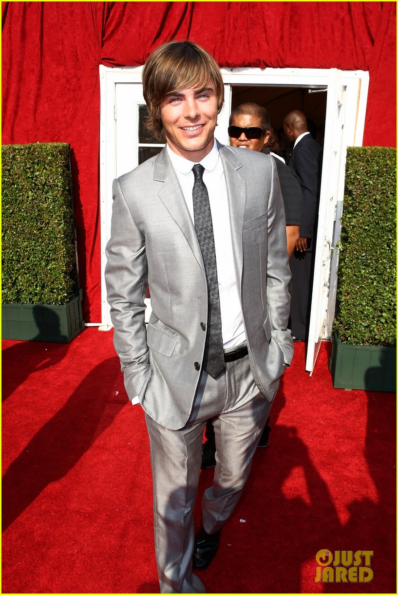 Photo: zac efron evolution in hollywood 09 | Photo 4546599 | Just Jared