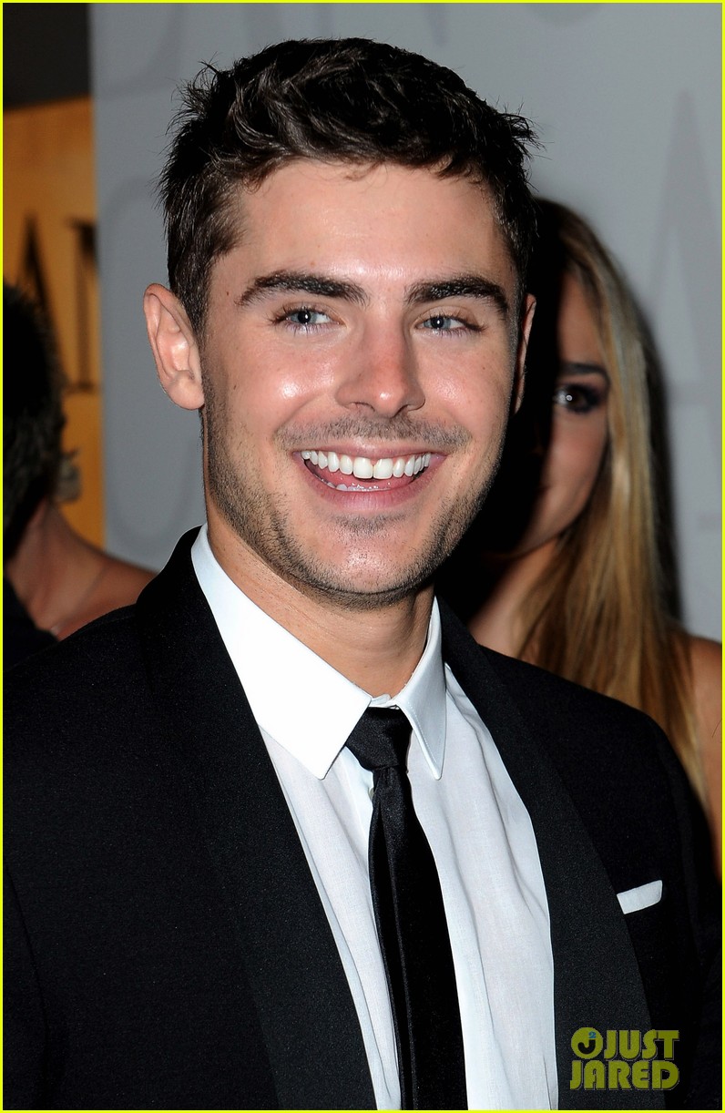 See Zac Efron's Evolution in Hollywood Through These 70+ Photos: Photo ...