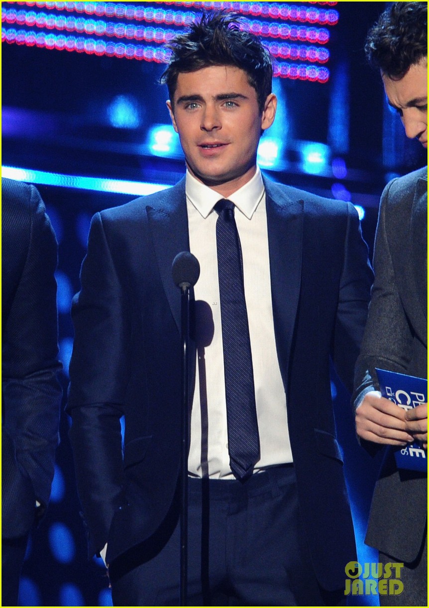 See Zac Efron's Evolution in Hollywood Through These 70+ Photos: Photo ...