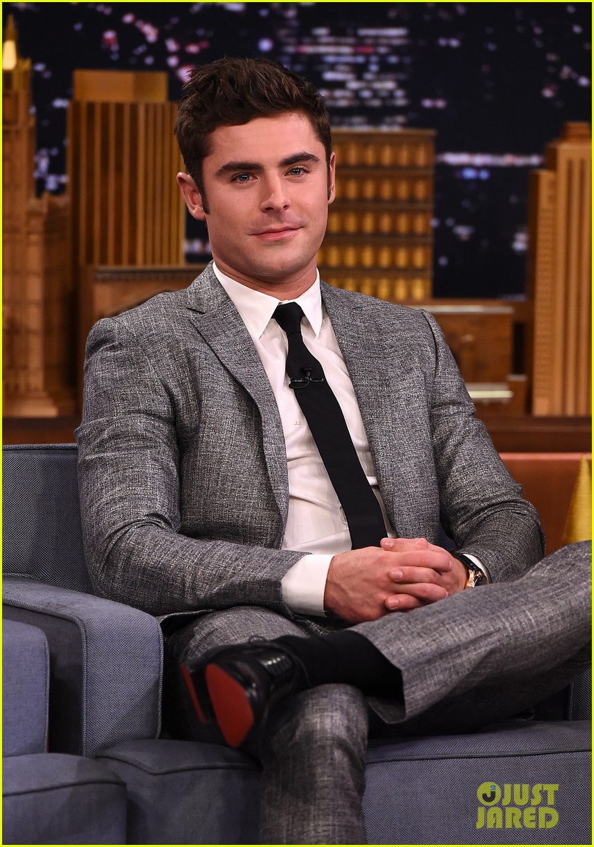 See Zac Efron's Evolution in Hollywood Through These 70+ Photos: Photo ...