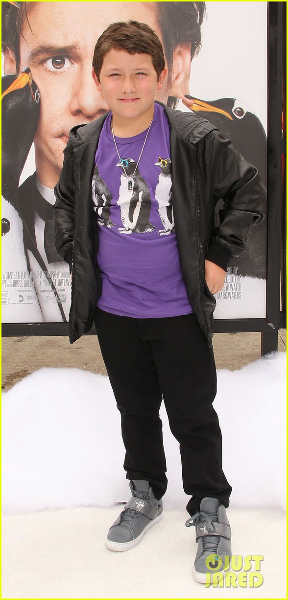 Frankie Jonas Reveals His True Thoughts on 'Bonus Jonas' Nickname ...