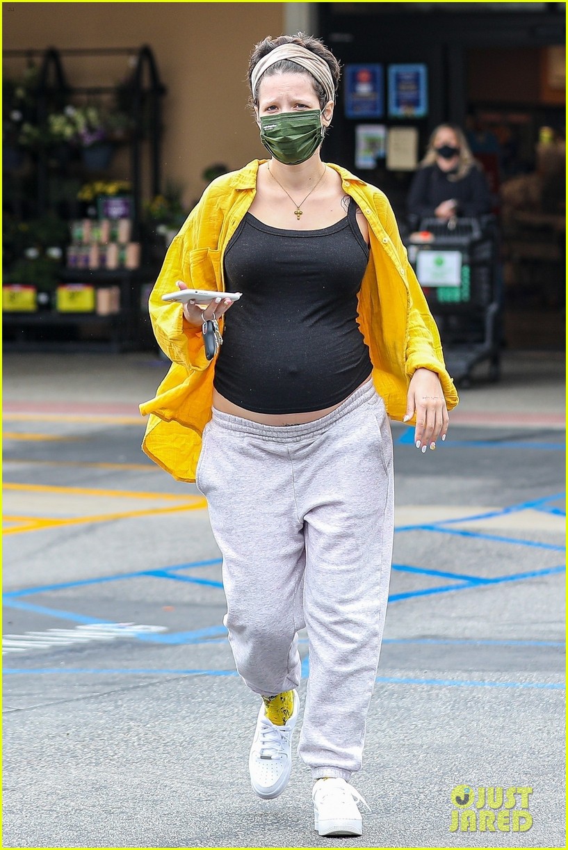 Halsey Shares a Peek of Her Baby Bump While Running Errands: Photo ...