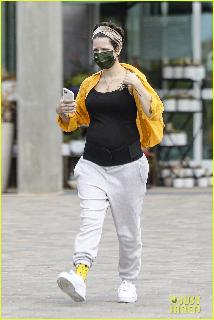 Halsey Shares a Peek of Her Baby Bump While Running Errands: Photo ...