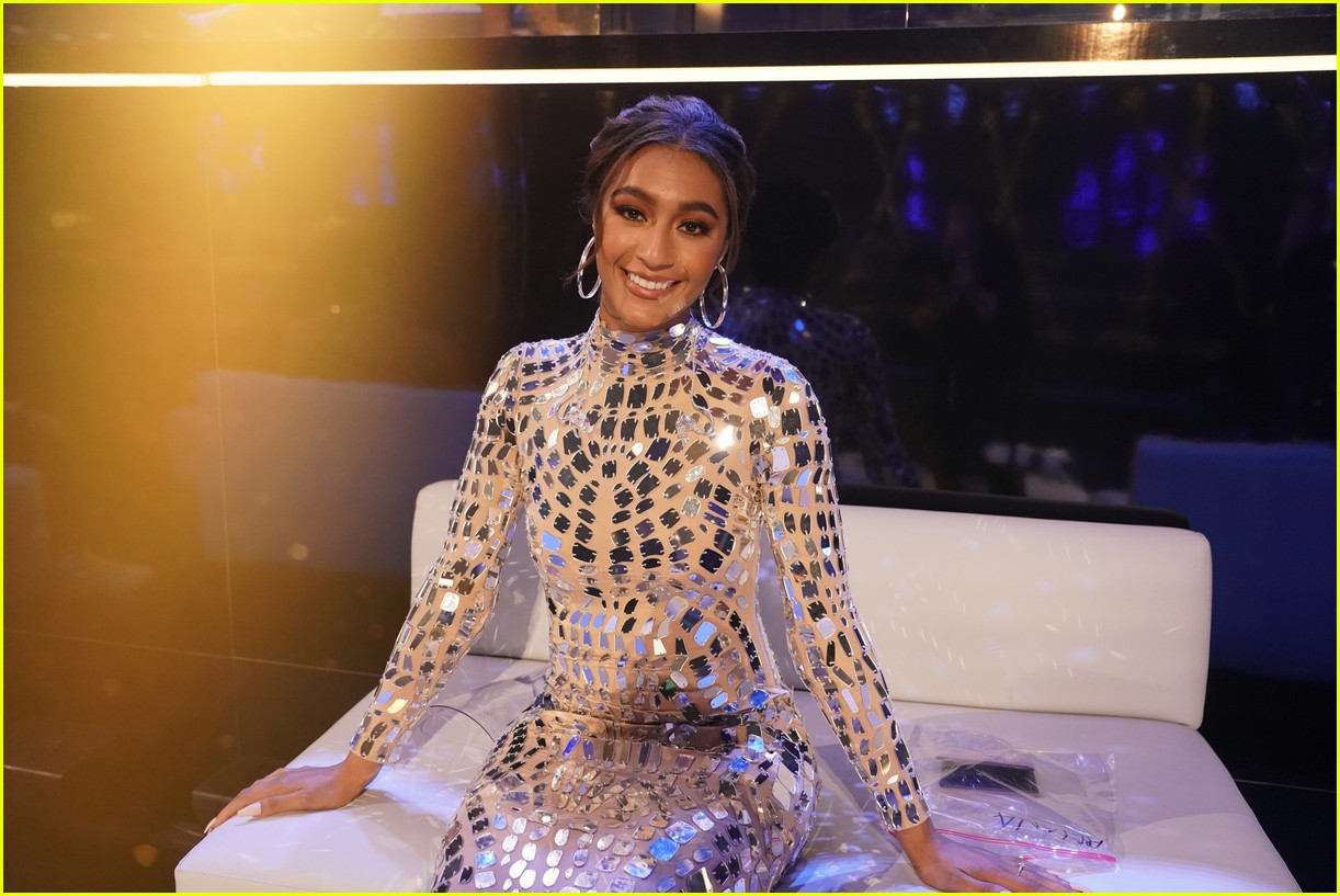 Two 'American Idol' Contestants Rocked Essentially the Same Dress This ...