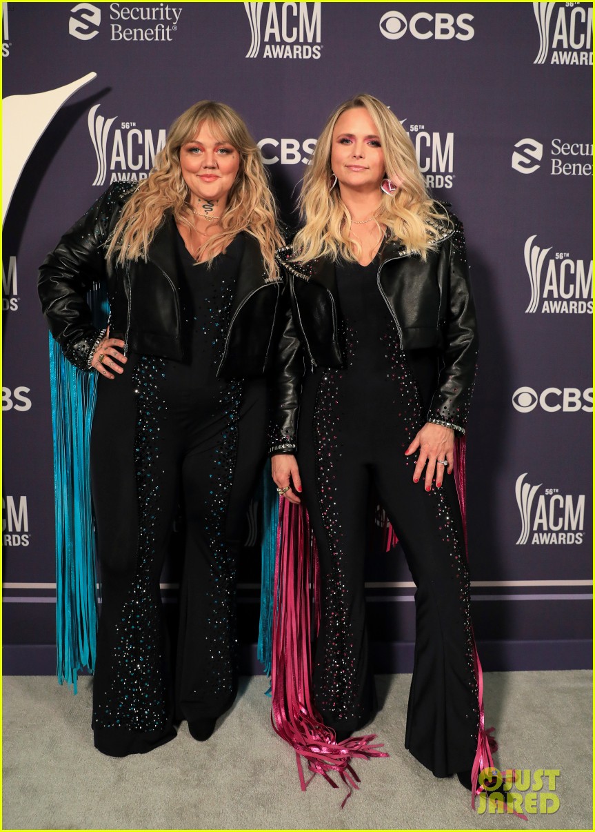 Miranda Lambert & Elle King Kick Off ACM Awards 2021 With 'Drunk (And I ...