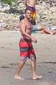 Rob Lowe Goes for a Dip in the Ocean in Santa Barbara: Photo 4538544 ...