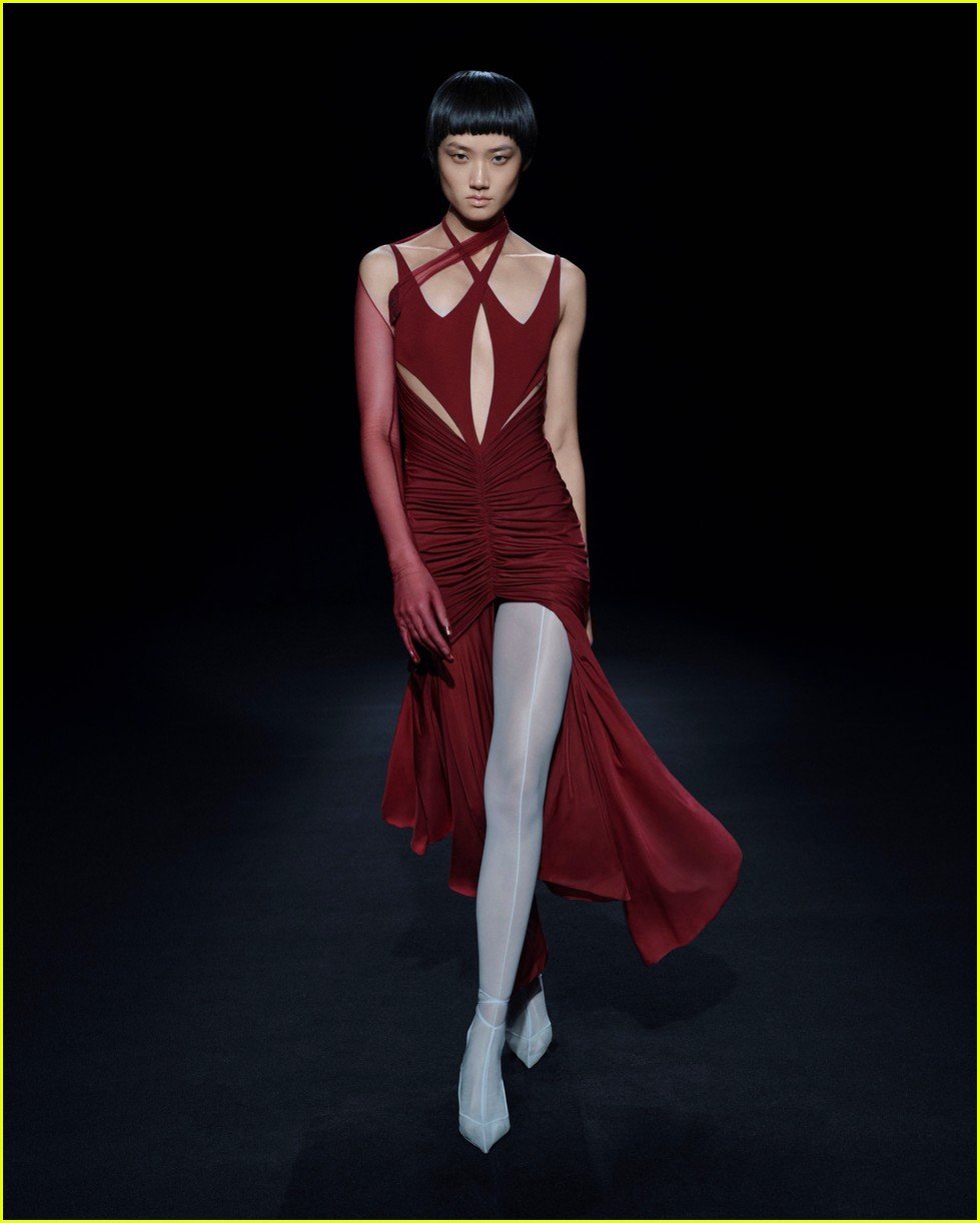 Mugler's New Collection Is Brought to Life by Hunter Schafer, Dominique ...
