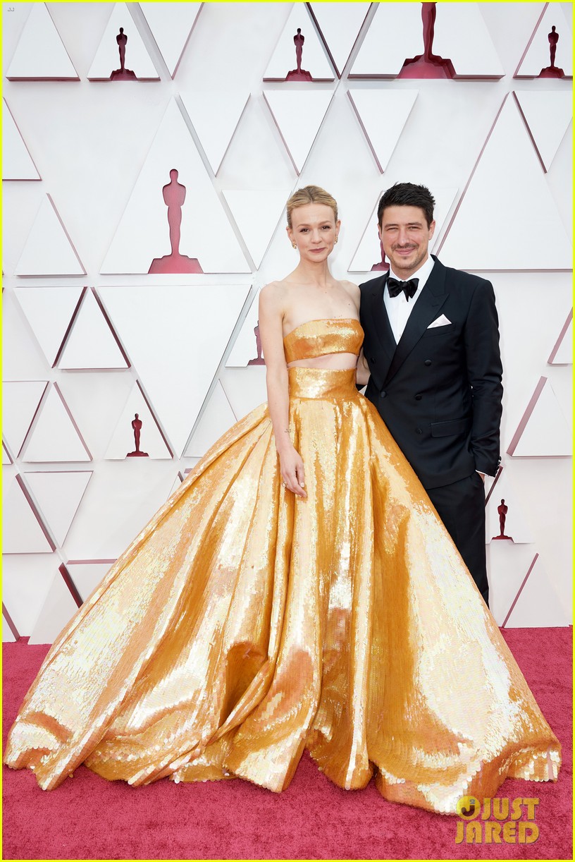 Carey Mulligan's Husband Marcus Mumford Took Home a Souvenir from Oscars 2021!: Photo 4548722 ...