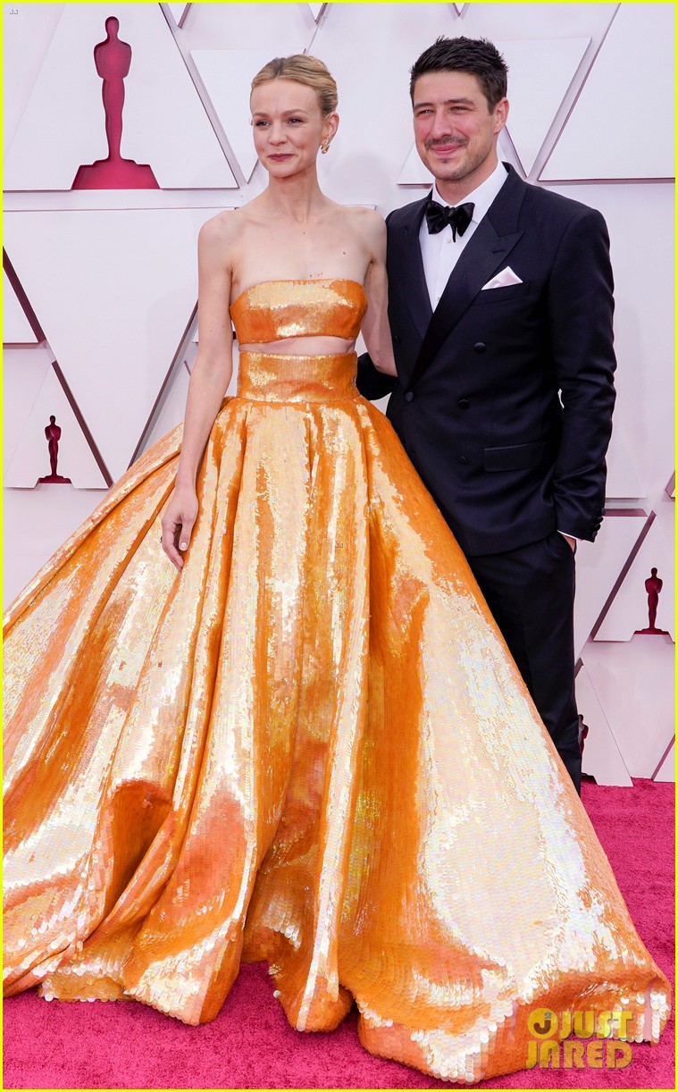 Carey Mulligan's Husband Marcus Mumford Took Home a Souvenir from Oscars 2021!: Photo 4548724 ...