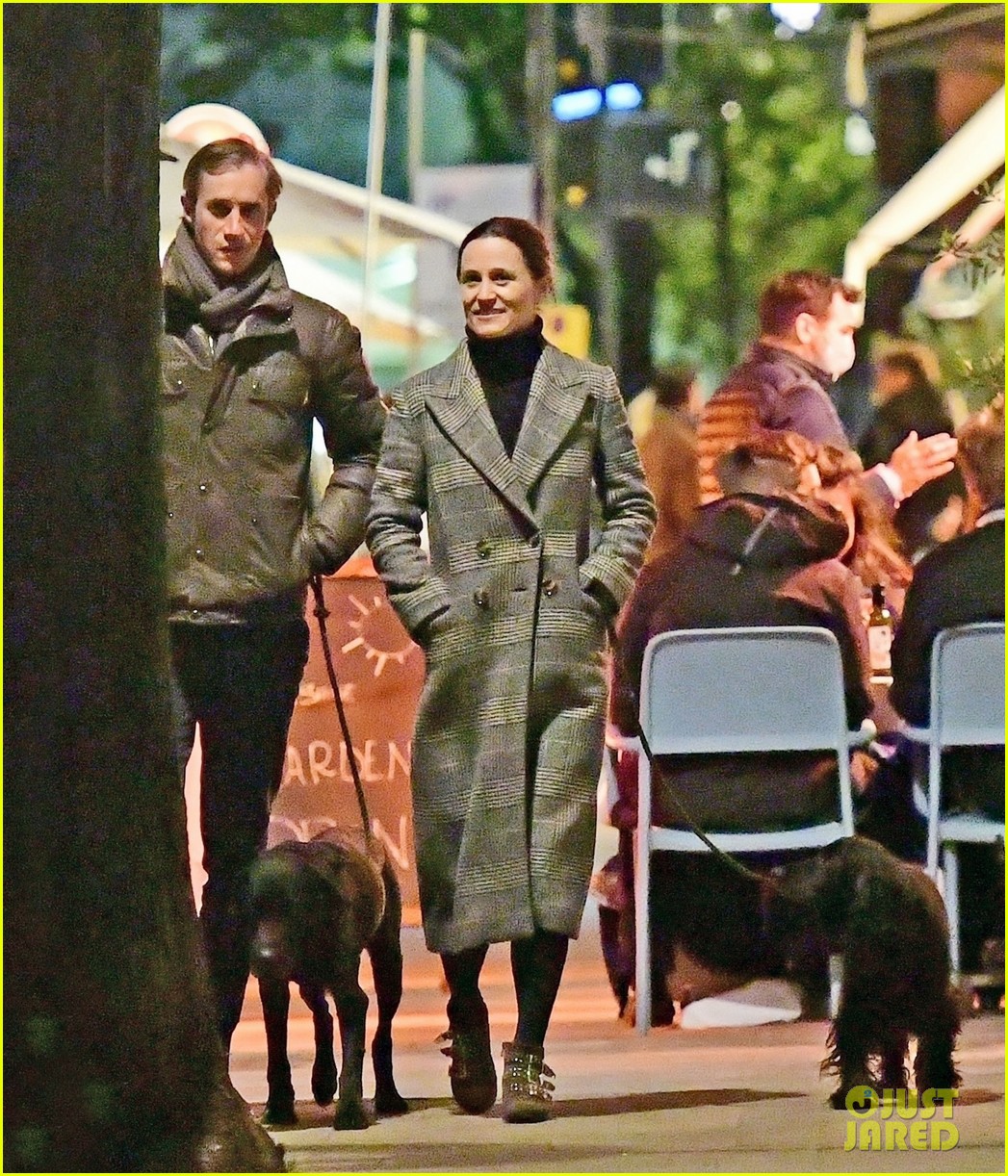 Pippa Middleton & Husband James Matthews Enjoy Rare Date Night After ...