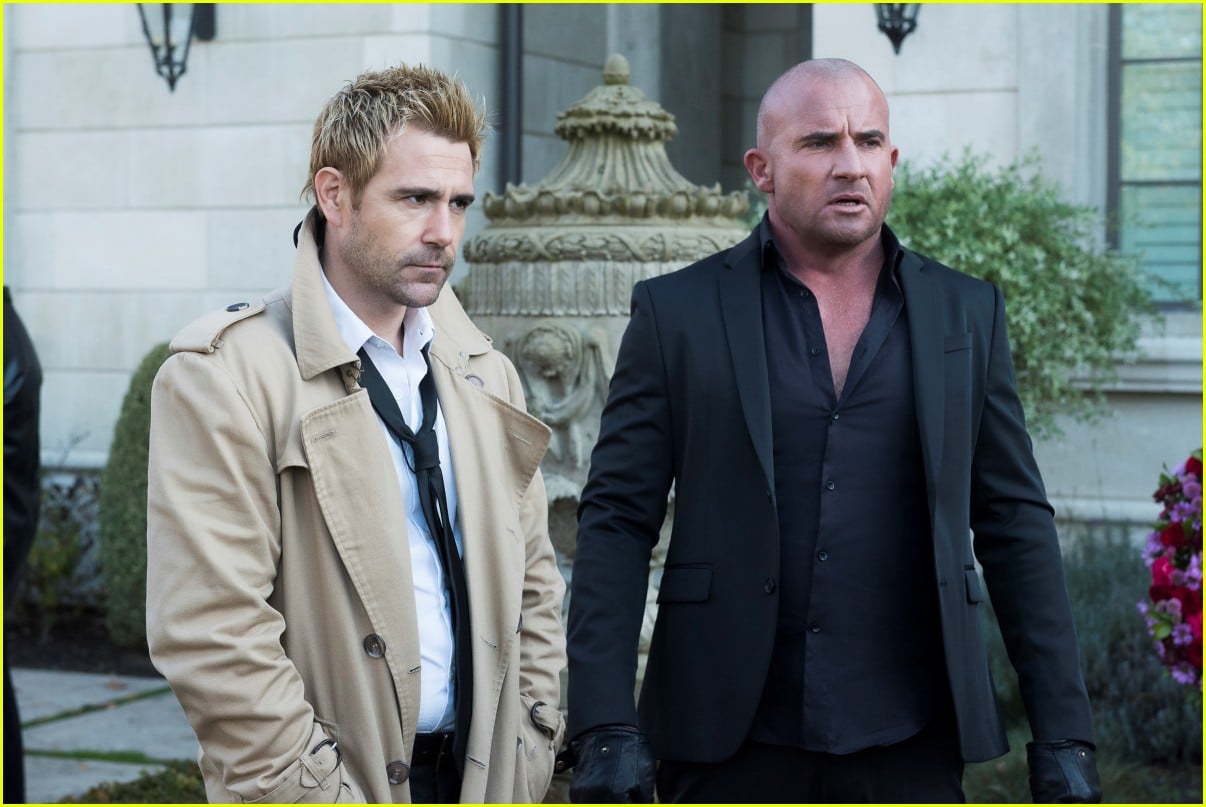 Dominic Purcell Clarifies He Will Still 'Periodically' Return to 'DC's ...