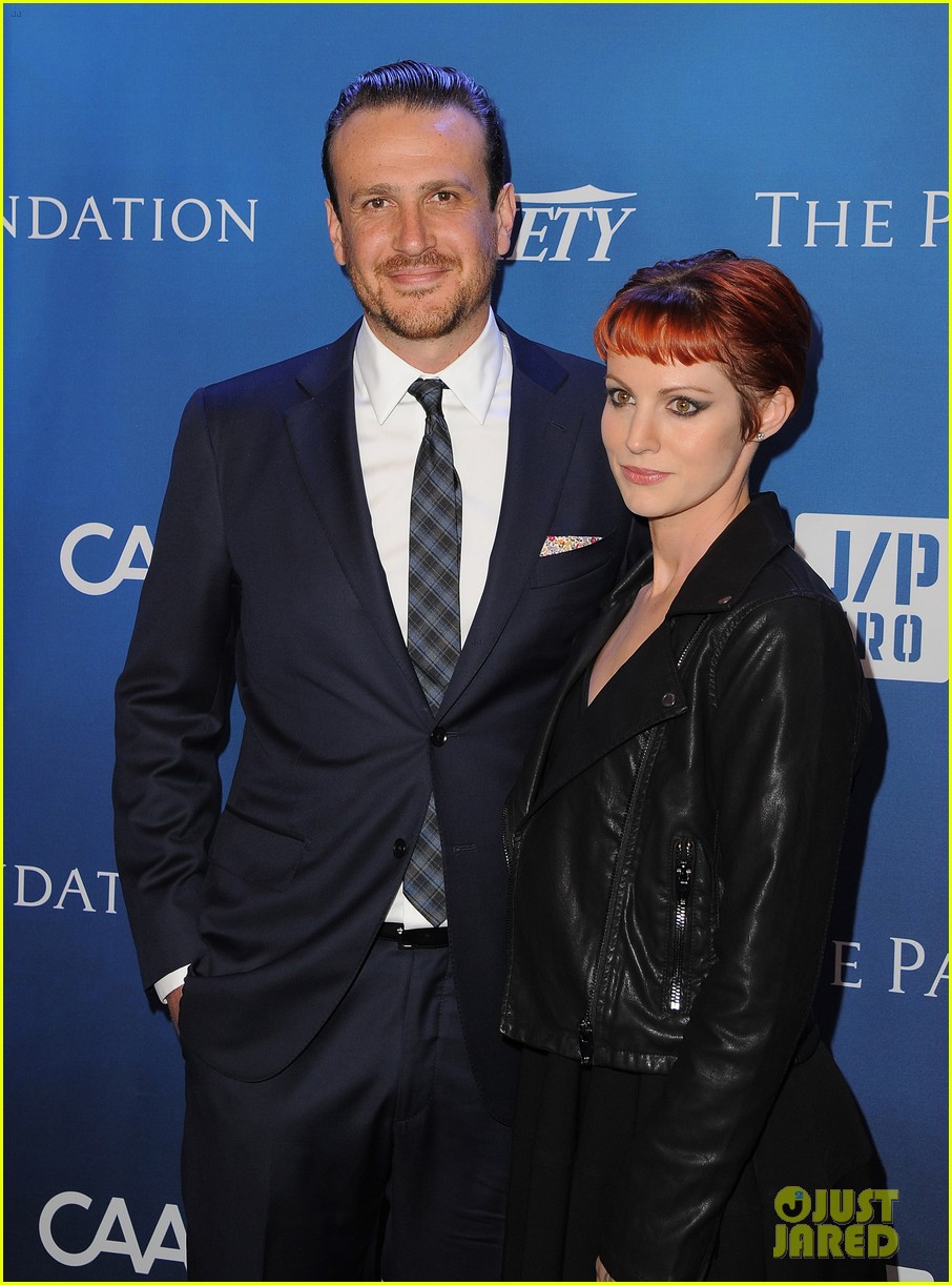 Jason Segel & Girlfriend Alexis Mixter Split After 8 Years Together ...