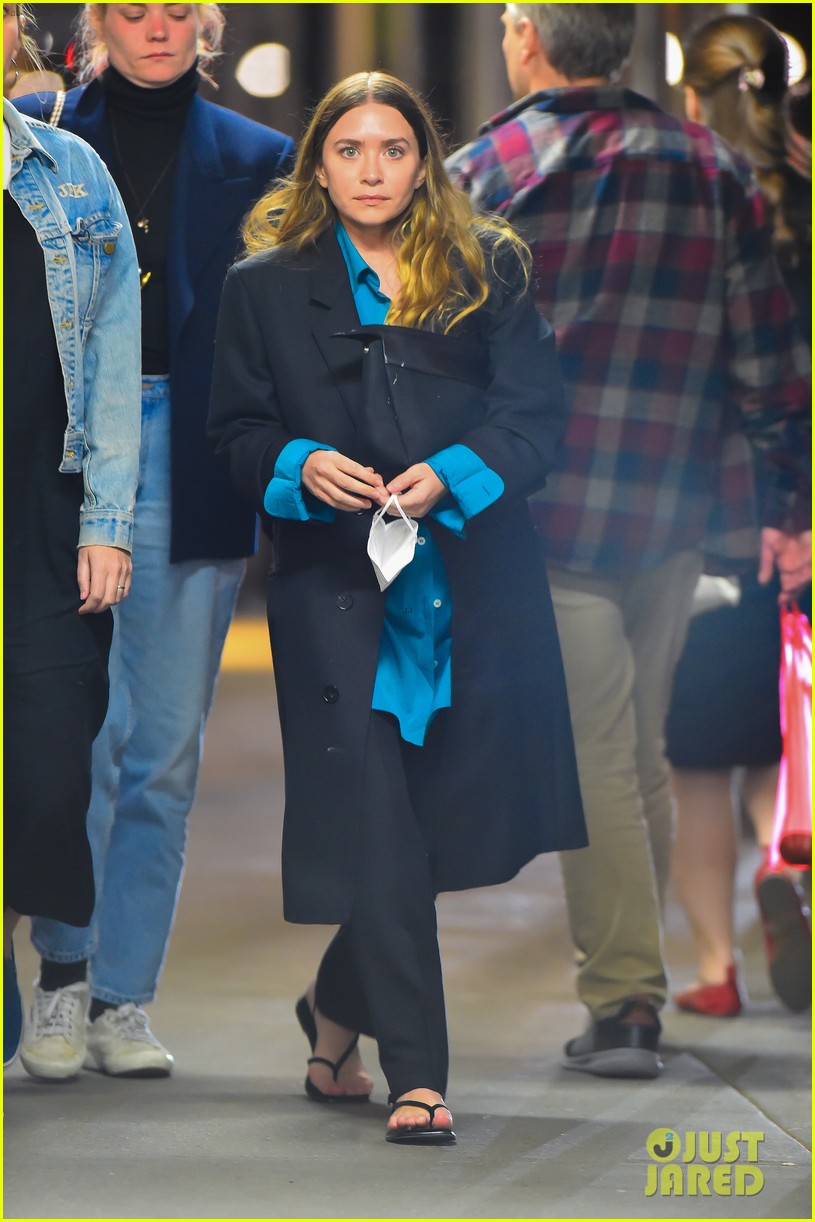 Ashley Olsen Rocks a Bright Blue Blouse for a Night Out with Friends ...