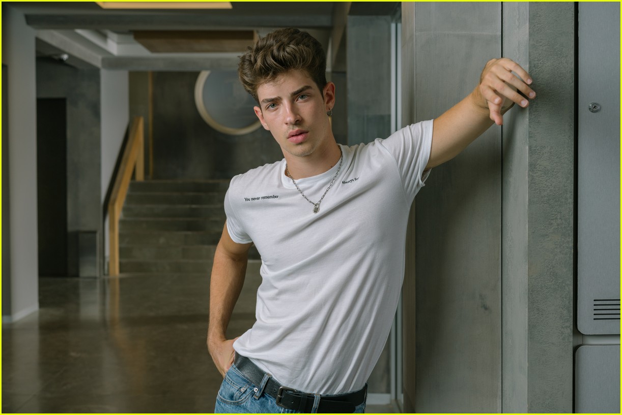 Netflix's Hit Spanish Series 'Elite' Gets Season 4 Trailer Ahead of ...