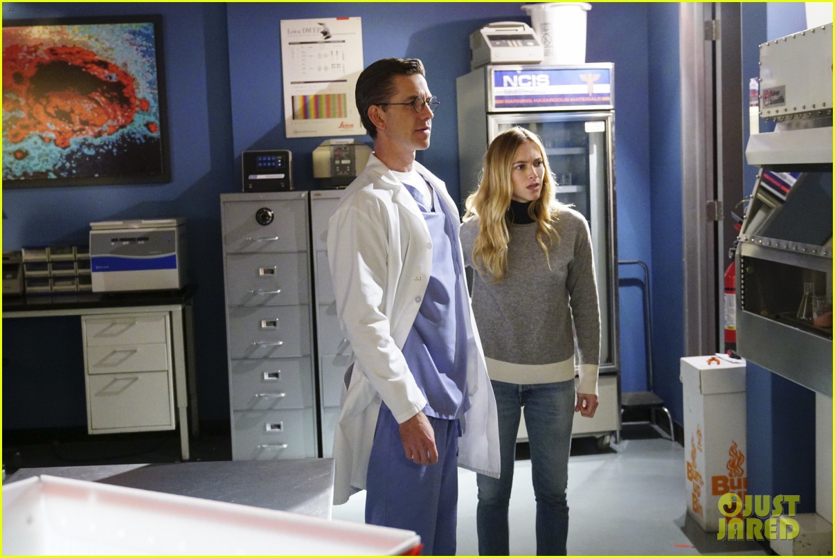 Emily Wickersham Seemingly Confirms She's Leaving 'NCIS' After Eight ...