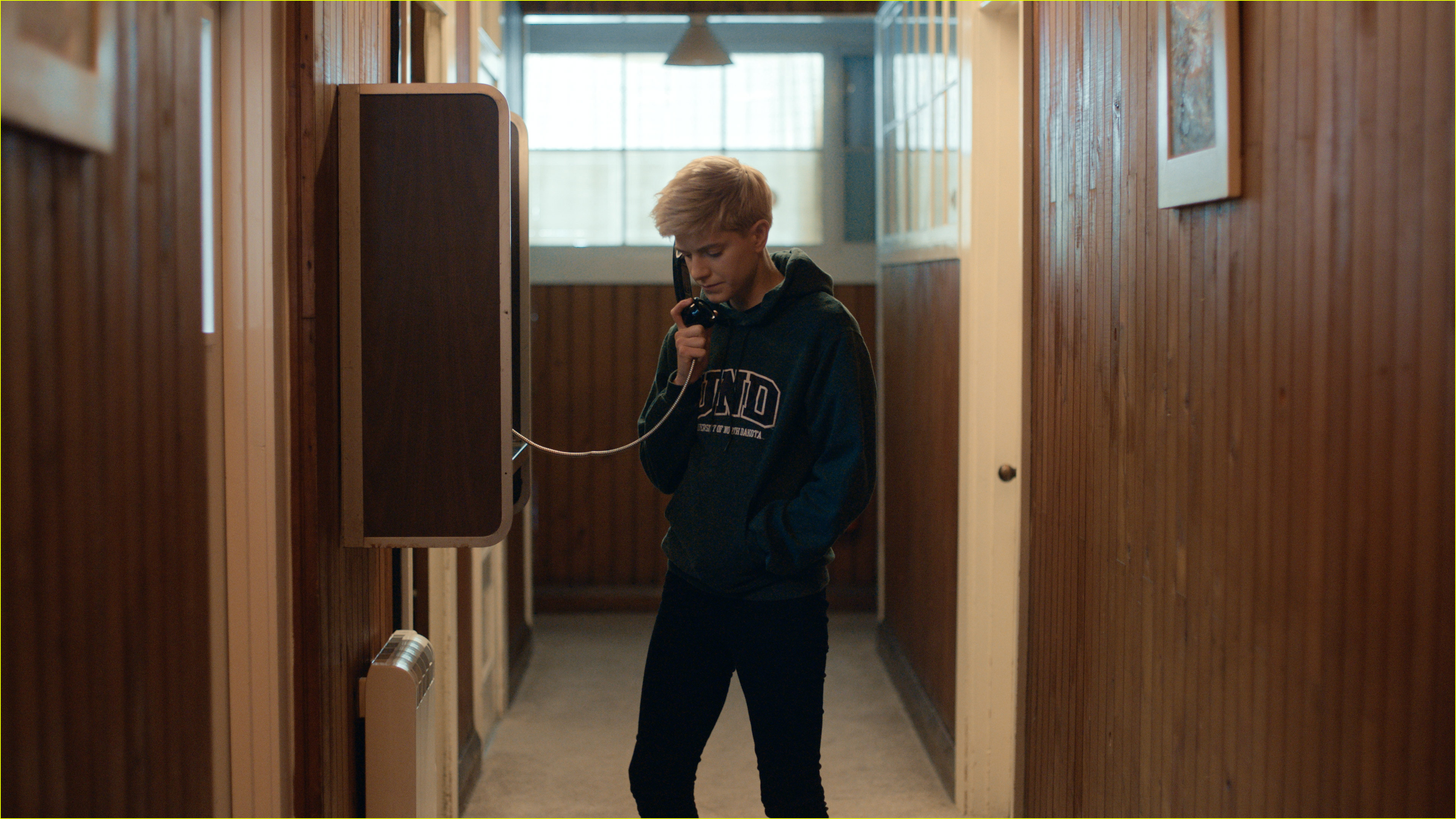 Mae Martin is Back in the Trailer for Second & Final Season of 'Feel ...