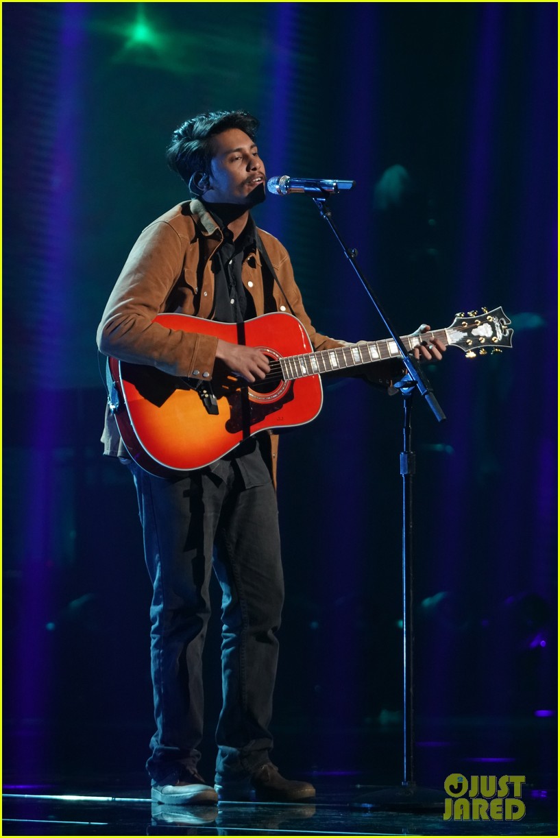 'American Idol' Unveils Comeback Artist Winner During Disney Night ...