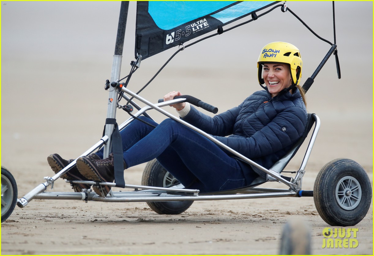 Prince William & Kate Middleton Return to Their College Town - Where ...