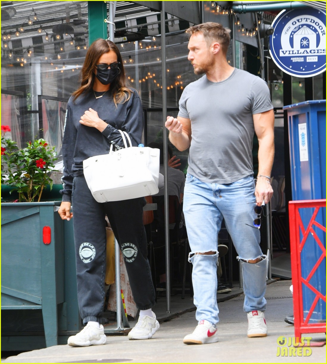 Irina Shayk Spotted Hanging Out with Trainer Jason Walsh: Photo 4560306 ...