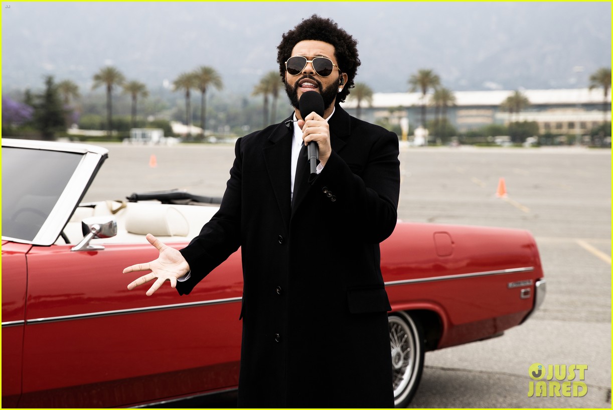 The Weeknd Tops Winners List at BBMAs 2021, Performs 'Save Your Tears ...