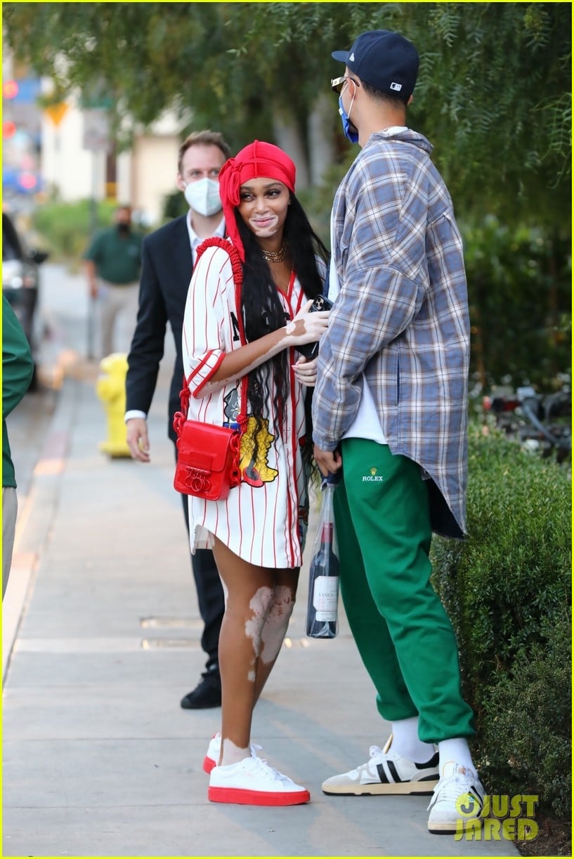 Winnie Harlow Cozies Up to Boyfriend Kyle Kuzma During Friday Lunch ...