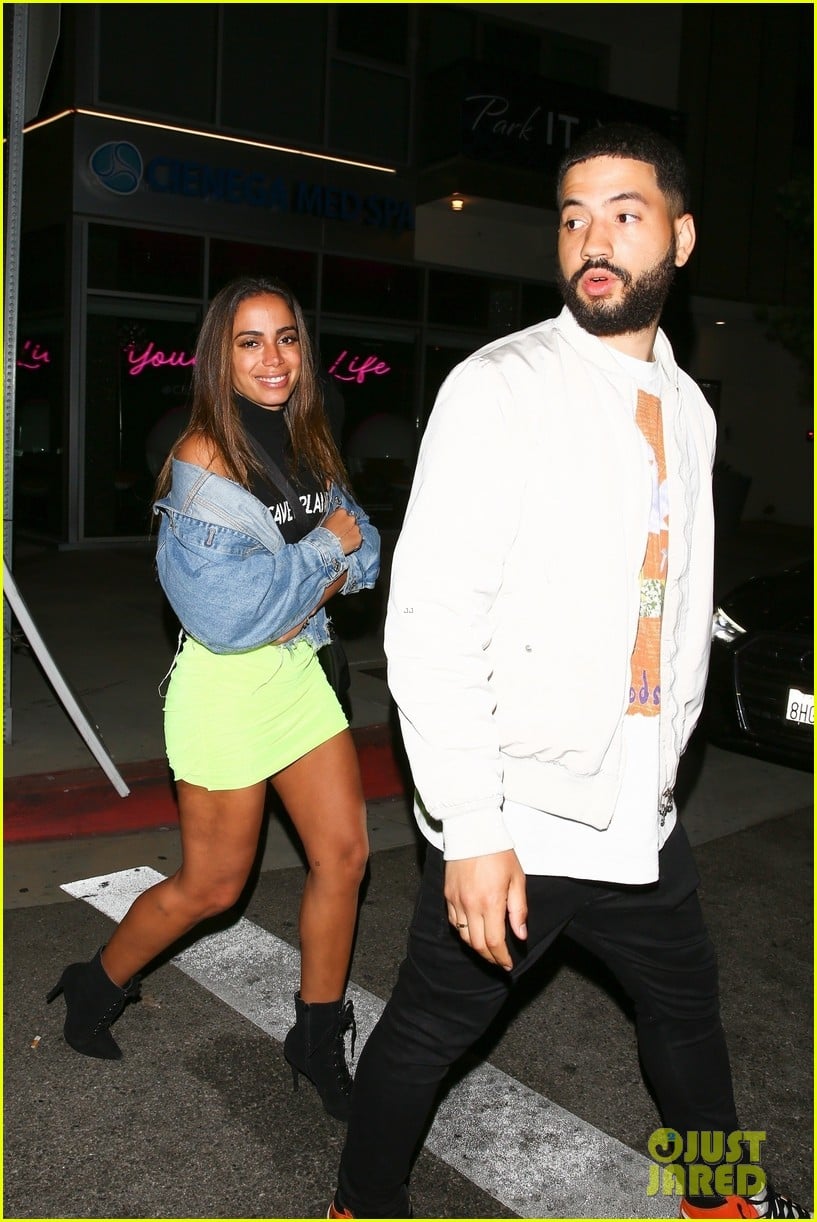 Anitta Spotted on Night Out with Friends in L.A. - See Every Photo ...