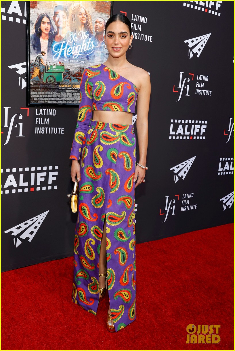 Pregnant Stephanie Beatriz Debuts Baby Bump at 'In the Heights ...