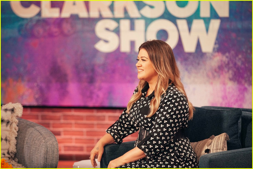 Kelly Clarkson Wins Two More Daytime Emmy Awards, Bringing Her to Four ...
