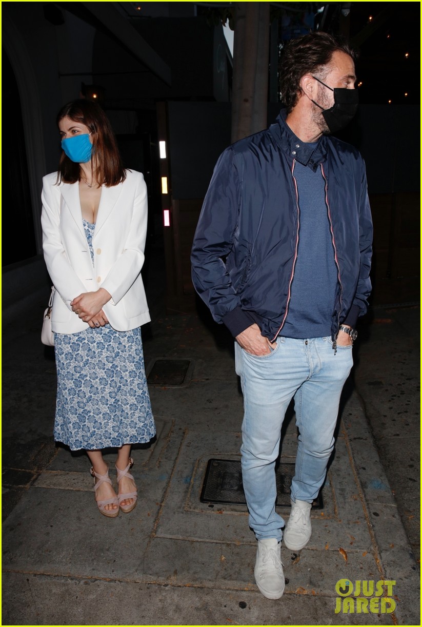 Alexandra Daddario Spotted with New Boyfriend Andrew Form for First ...