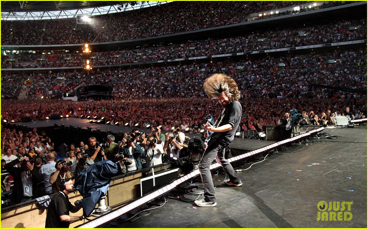 The Foo Fighters Will Play the First Full Arena Concert in New York of ...