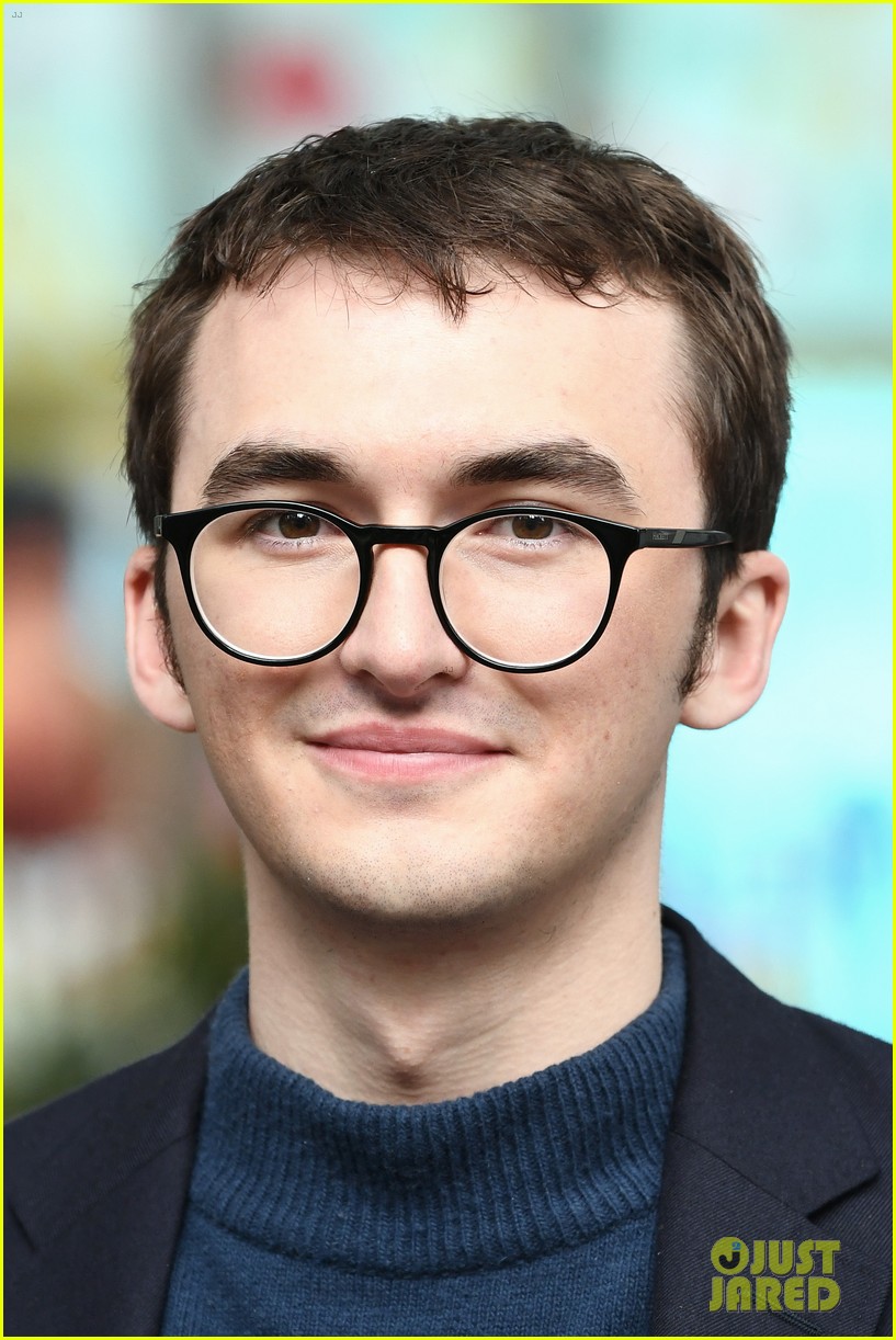 Isaac Hempstead-Wright Celebrates the Unveiling of 'Game of Thrones ...