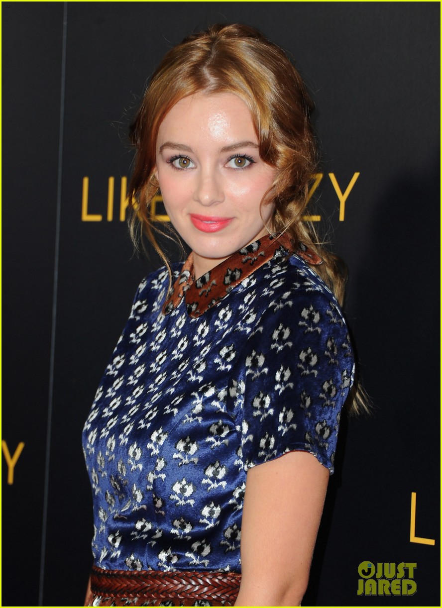 Jason Sudeikis & Keeley Hazell Are Dating!: Photo 4578160 | Jason ...