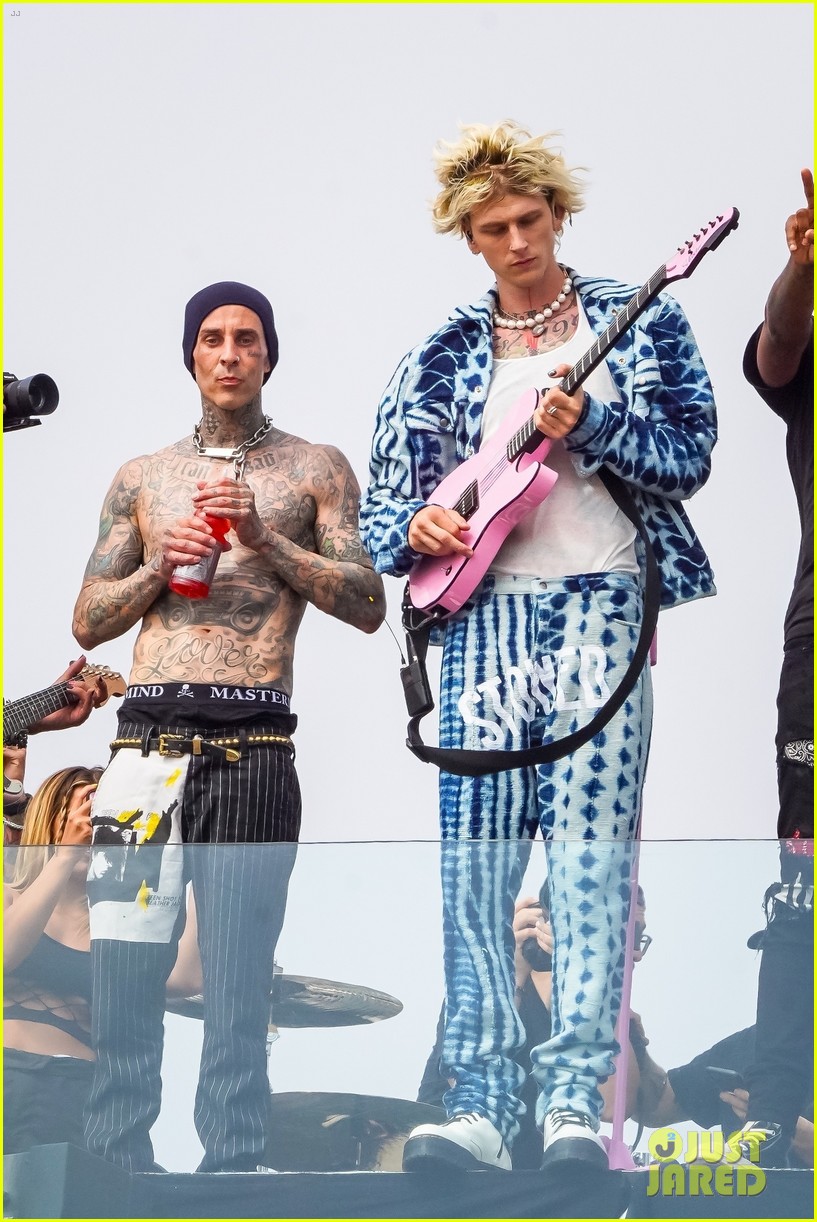 Megan Fox, Kourtney Kardashian, & Addison Rae Attend Machine Gun Kelly ...