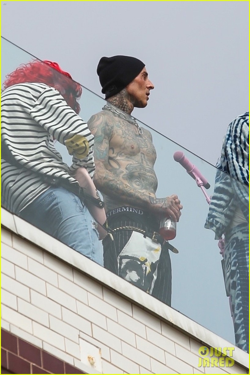 Megan Fox, Kourtney Kardashian, & Addison Rae Attend Machine Gun Kelly ...