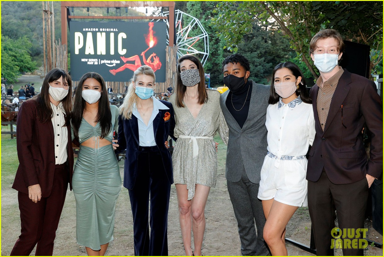 'Panic' Stars Olivia Welch & Jessica Sula Attend Outdoor Screening of ...