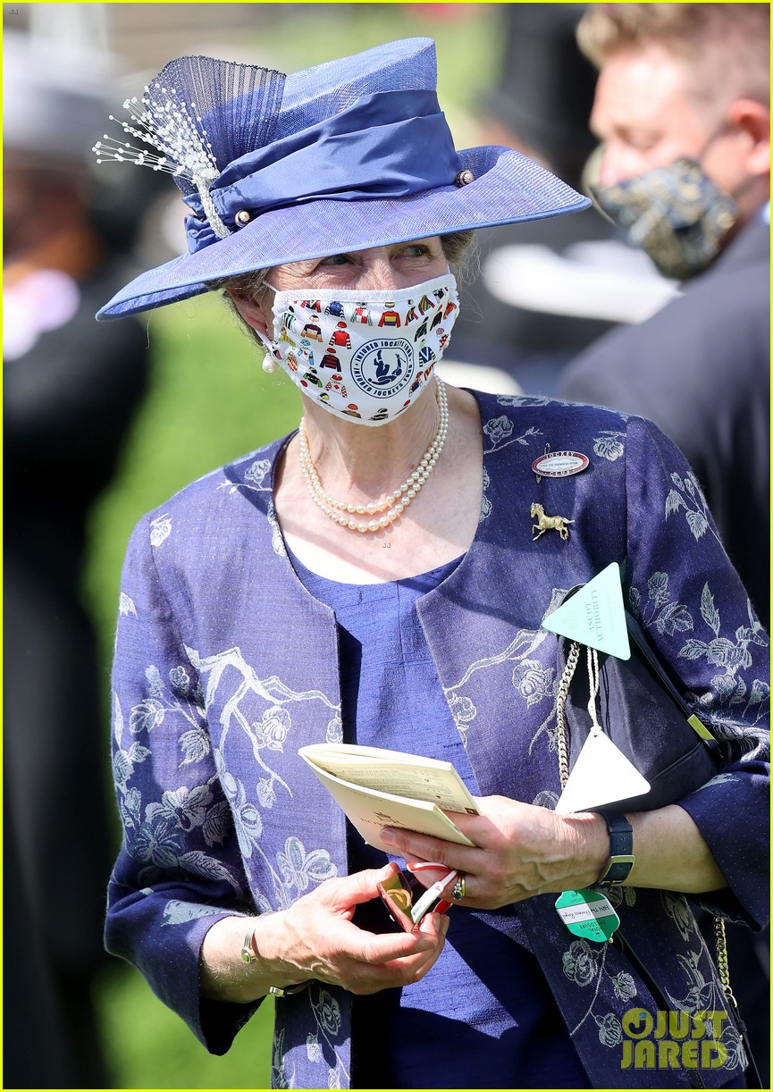 Only Two British Royals Didn't Wear Name Tags at the Royal Ascot 2021 ...