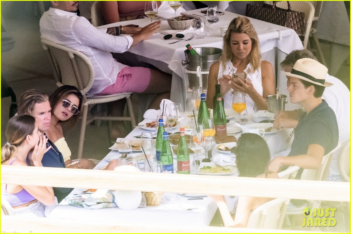 Newly Engaged Taylor Hill Enjoys a Boat Day in Italy with Fiance Daniel ...