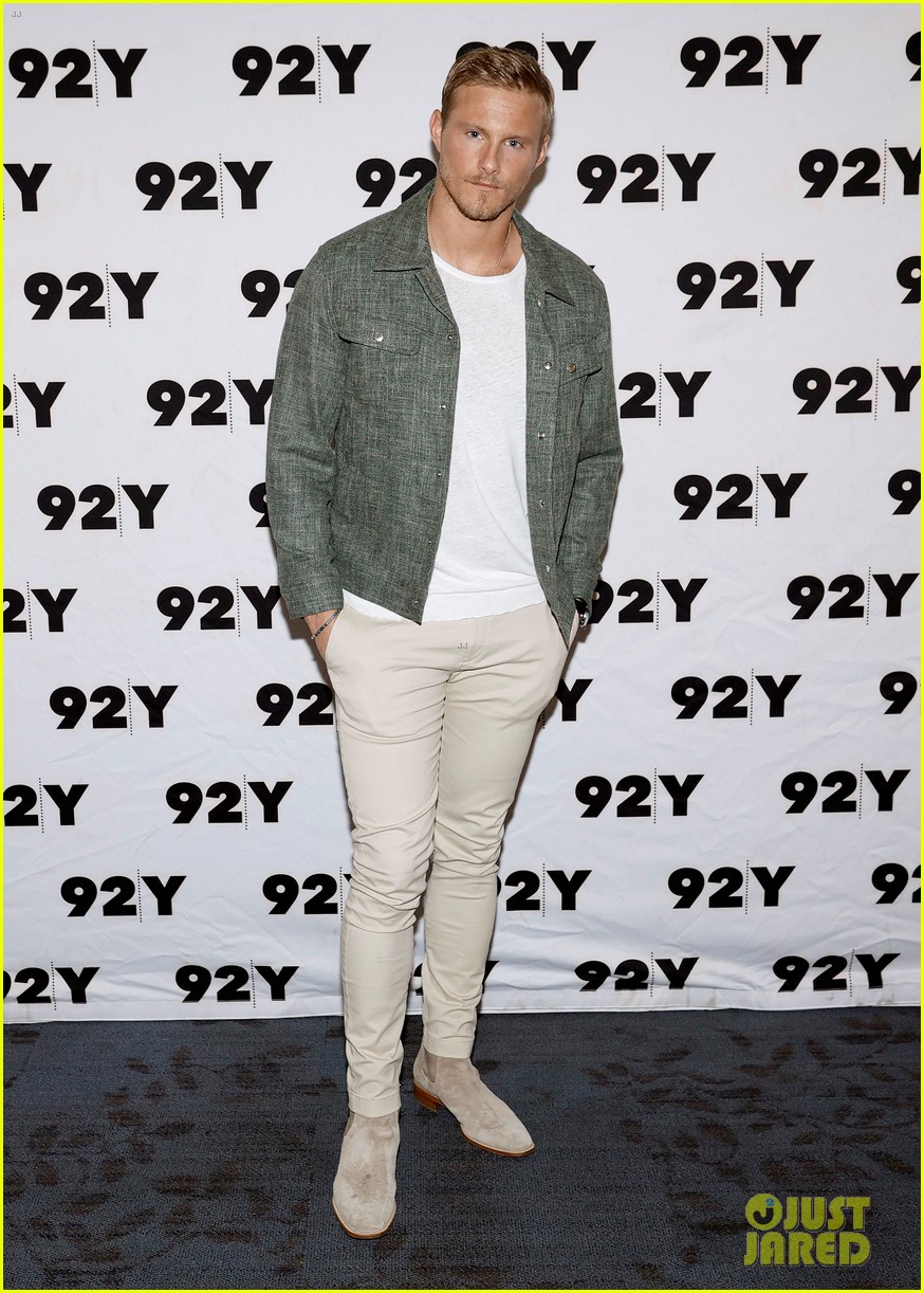 Stephen Amell Celebrates New Series 'Heels' with Alexander Ludwig ...