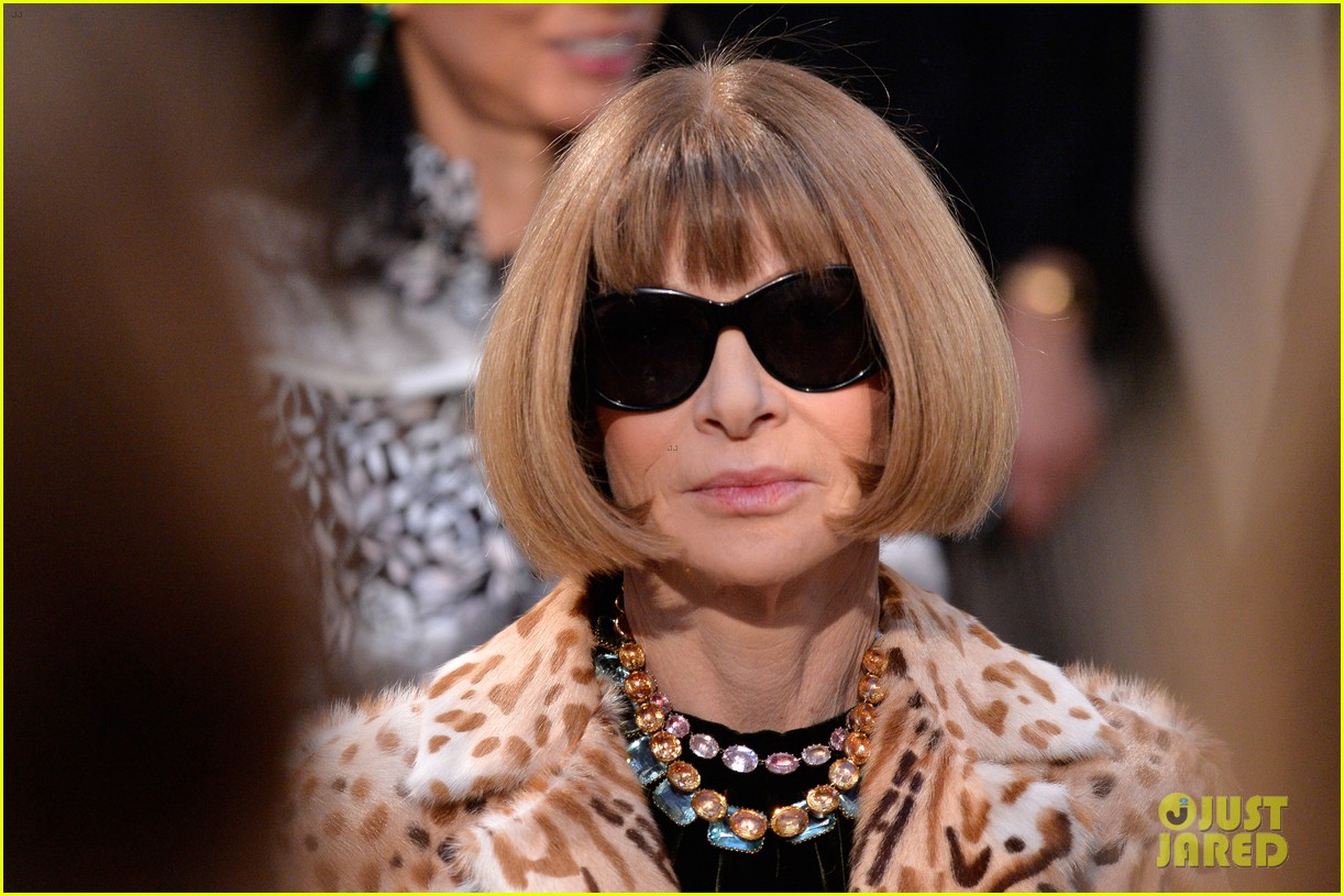 Anna Wintour's Former Assistant Reveals What It Was Like Working for ...