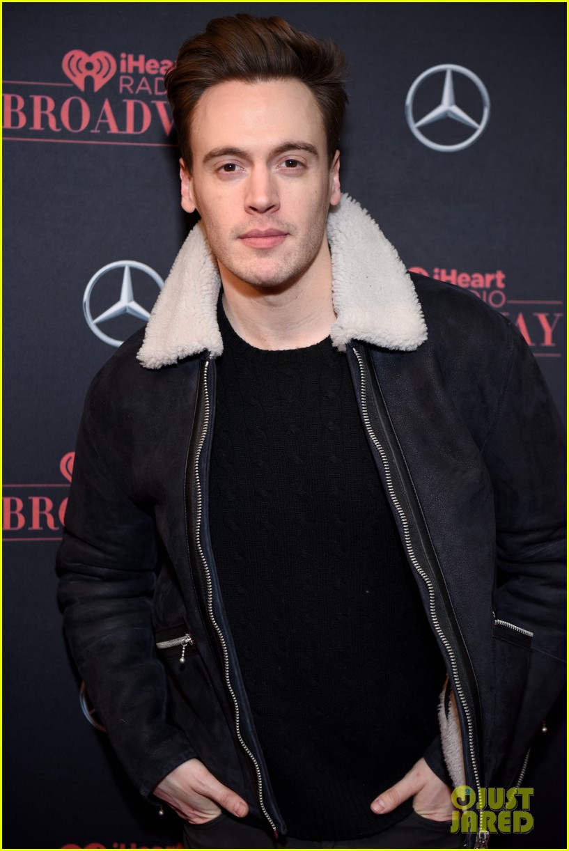 Erich Bergen Defends Himself After 'Bogus Claims' Against Him Have Led ...